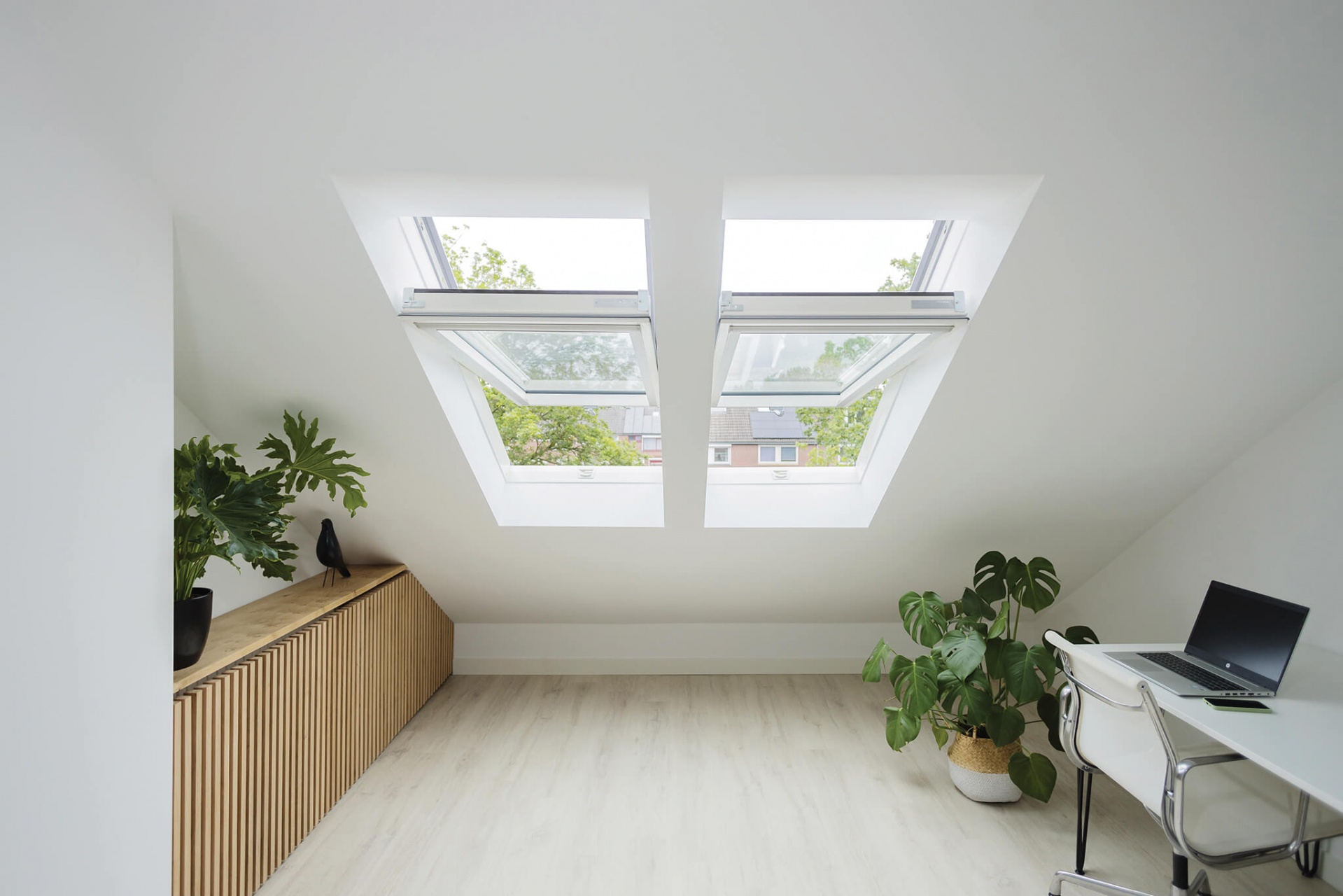 A bright office under one’s own roof