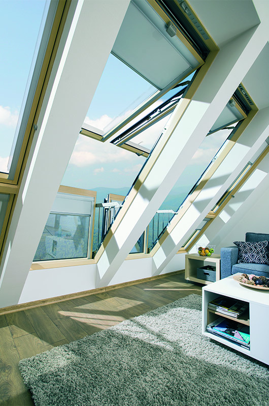 Invite the world inside - Balcony window FGH-V Galeria - FAKRO